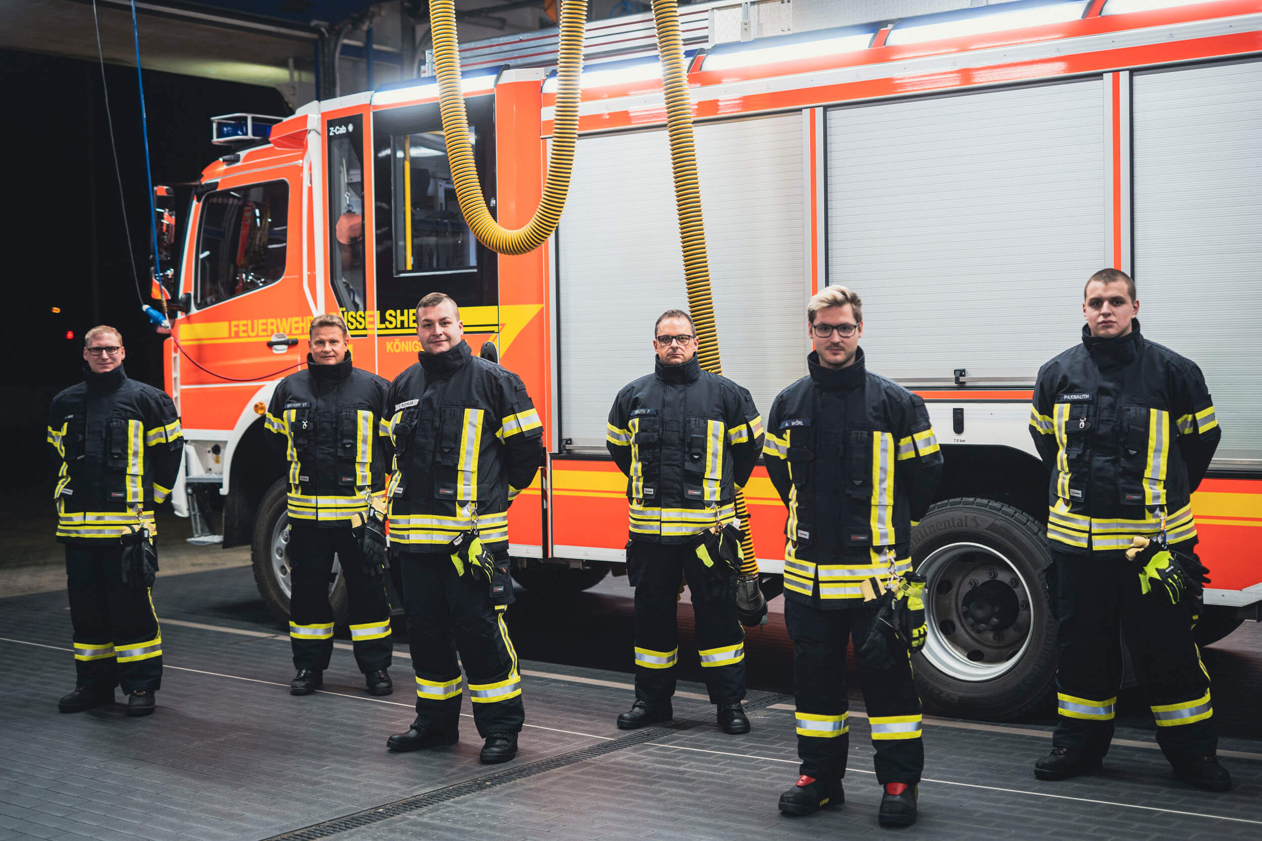 Neue Einsatzkleidung F r Unsere Atemschutzger tetr ger FEUERWEHR
